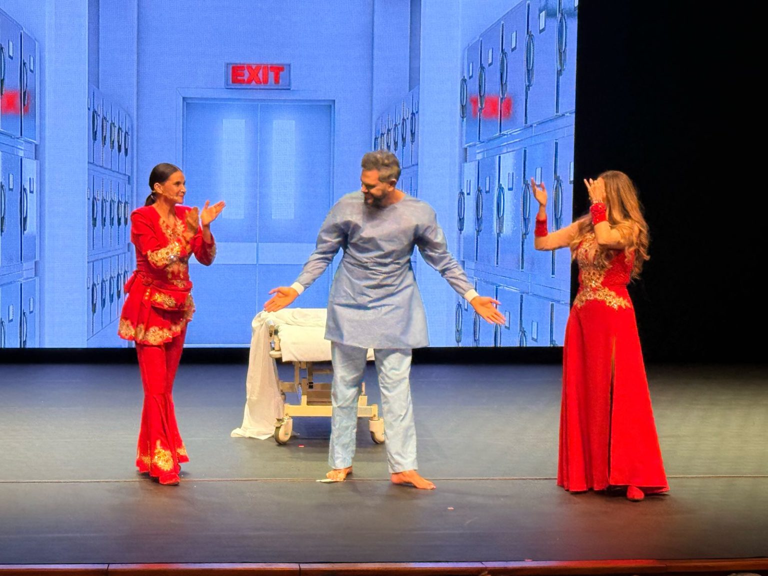 “Muertas de la Risa” llenó el Teatro Cajamag y desató carcajadas en el público - Cajamag