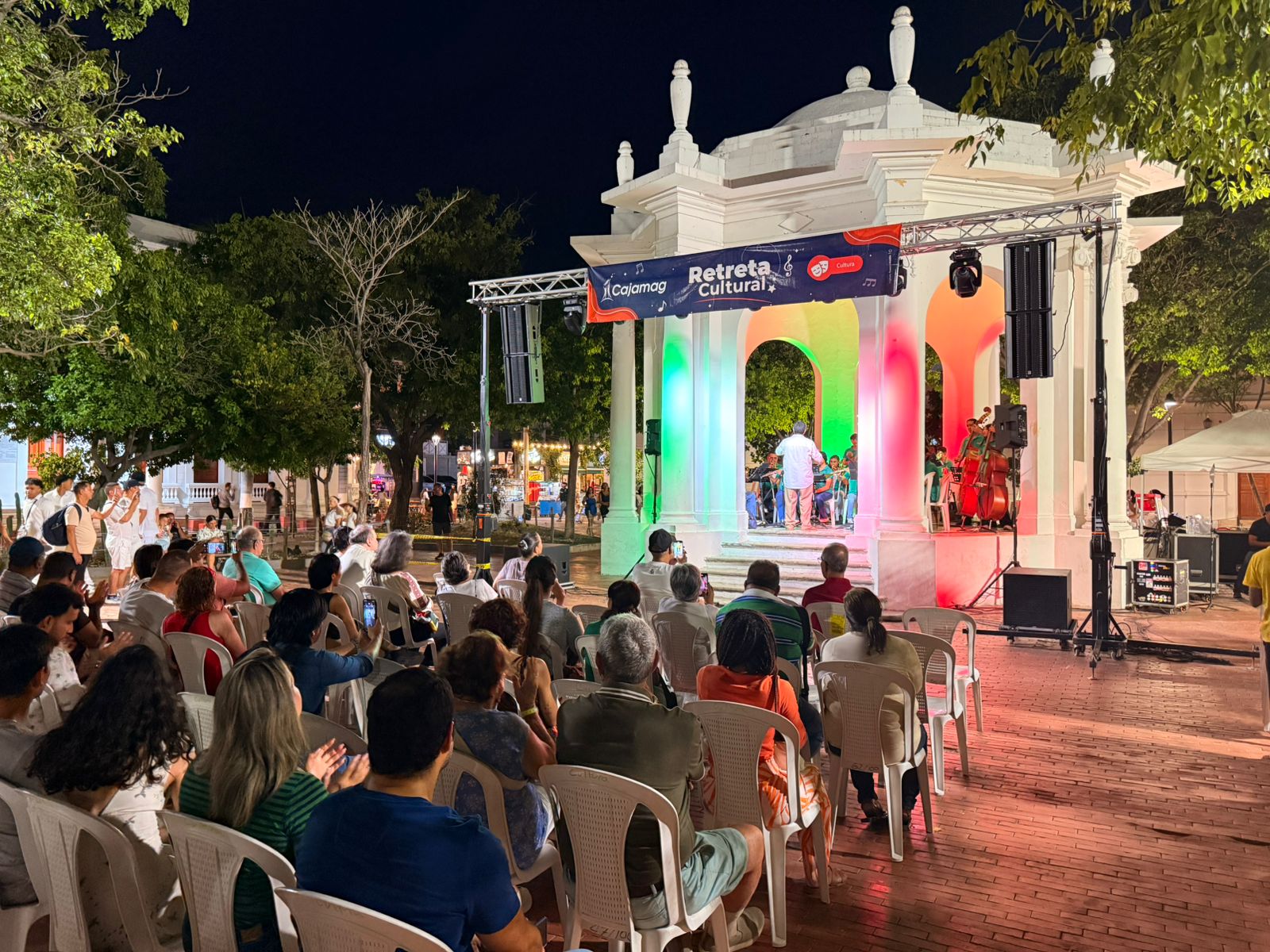 La Retreta Cultural de Cajamag volvió a llenar de música a Santa Marta ...